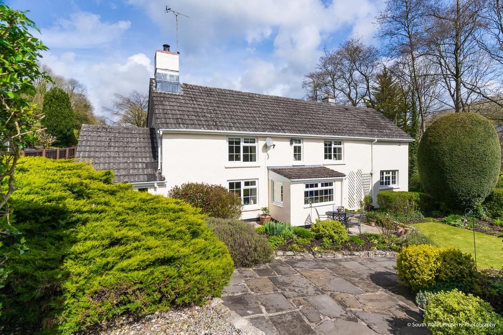 Llancarfan, Vale Of Glamorgan, CF62 3AD 3 bed detached house - £550,000