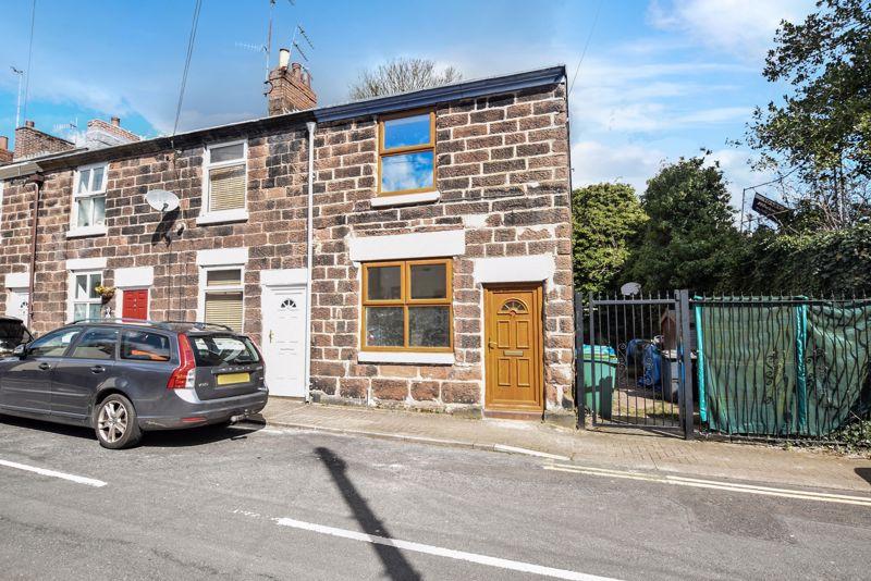 Main Street, Runcorn 2 bed end of terrace house - £110,000