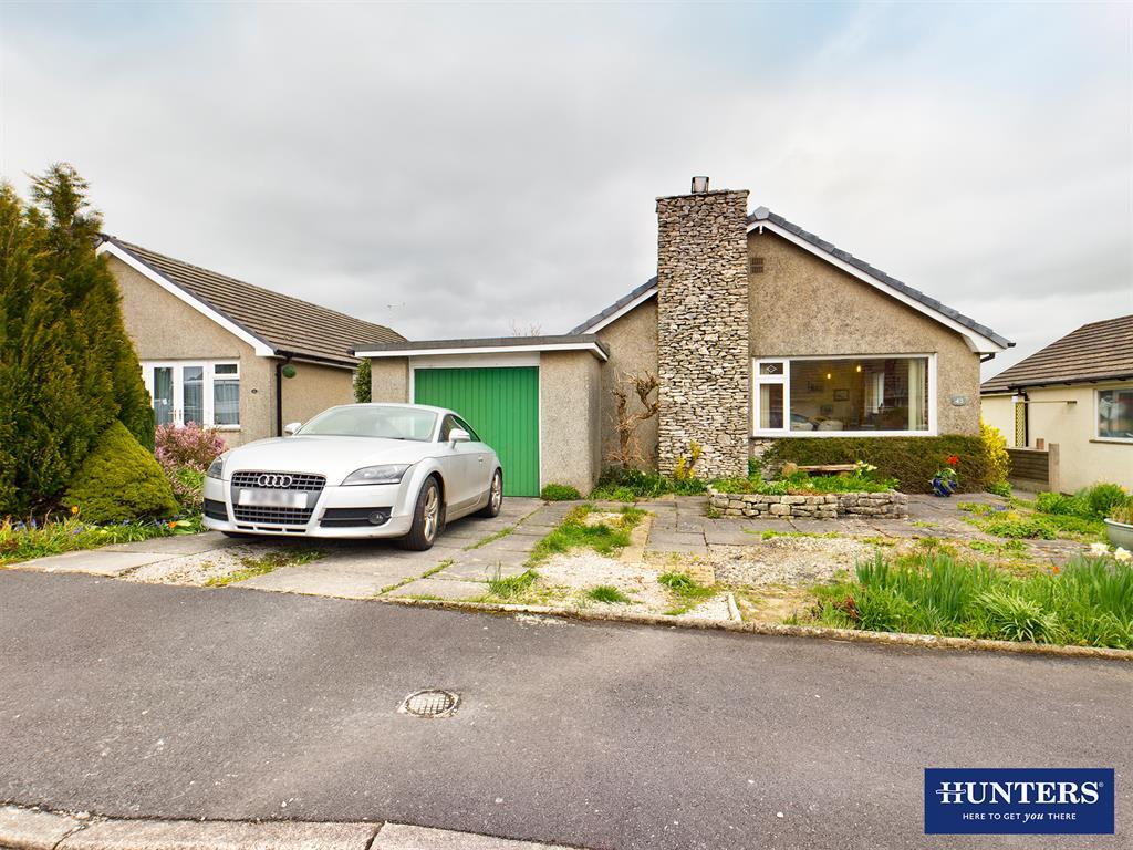 Greengate, Levens, Kendal, LA8 8NF 3 bed detached house - £310,000
