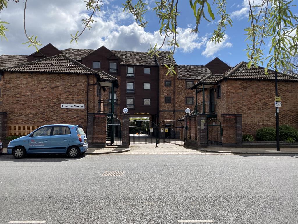 Luralda Wharf, London, E14, London, E14 1 bed apartment - £1,500 pcm (£ ...