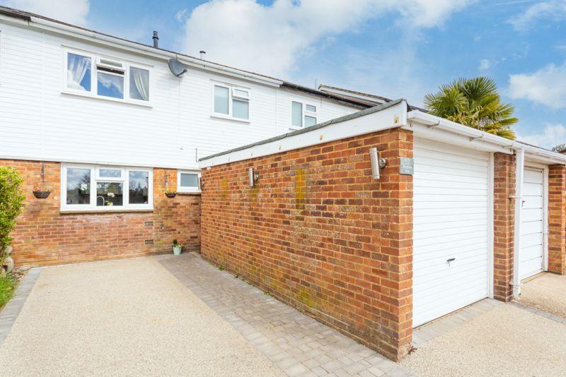 Stephens Way, Redbourn 3 bed terraced house - £425,000