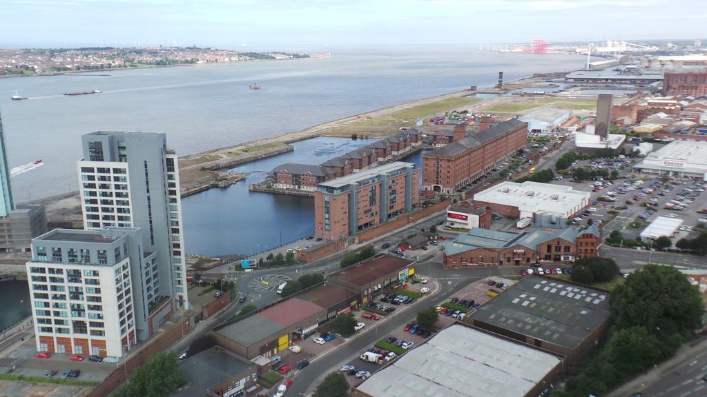 8 Brook Street, Liverpool... 2 bed apartment - £1,000 pcm (£231 pw)