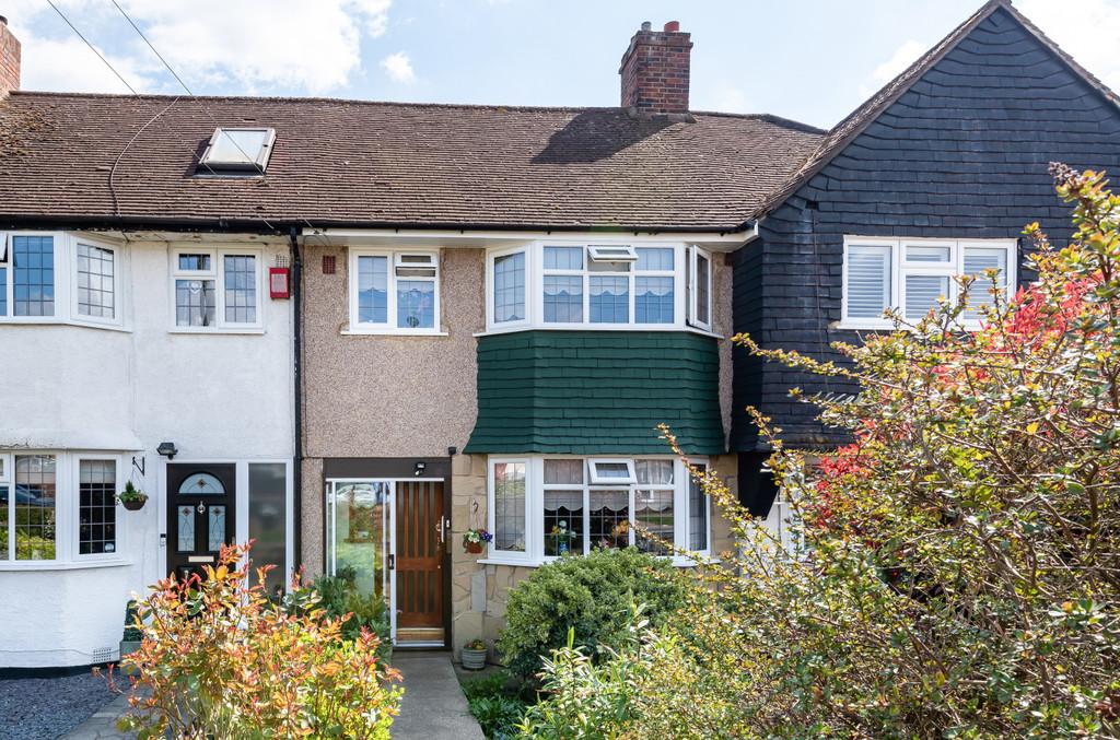 Jevington Way London Se12 3 Bed Terraced House £450 000