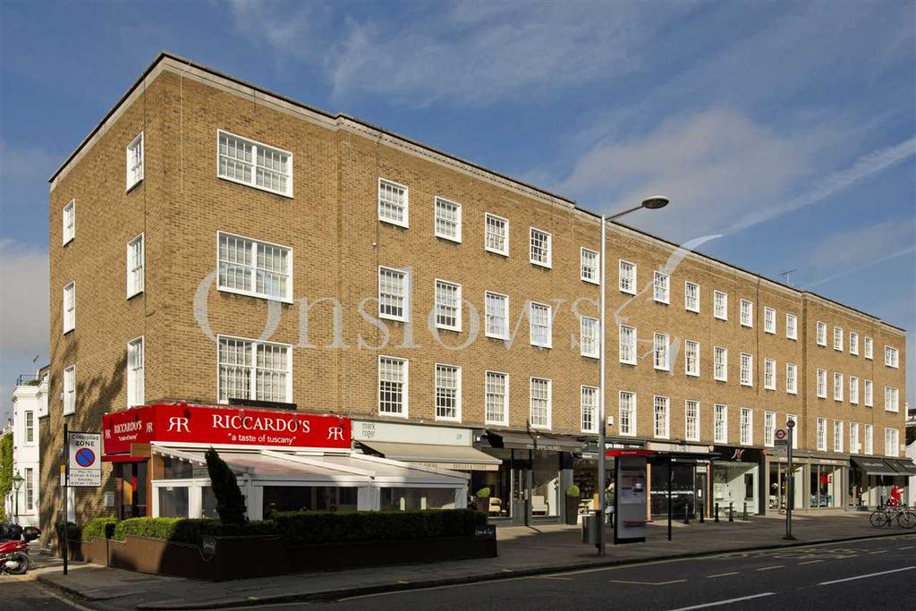 Regency Terrace, London 4 bed mews - £3,878 pcm (£895 pw)