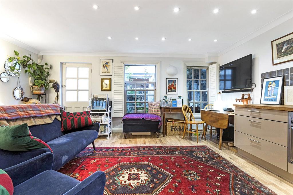 Amwell Street, London, EC1R 1 bed apartment to rent - £2,058 pcm (£475 pw)