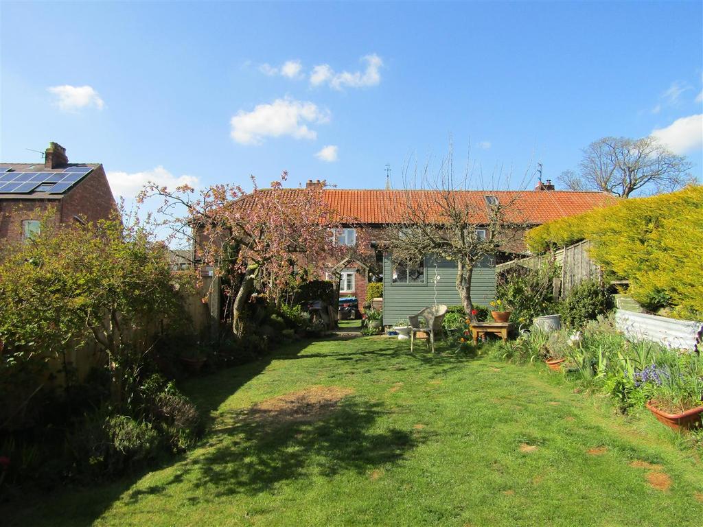 Church Row, Copt Hewick, Ripon 3 bed terraced house - £259,950