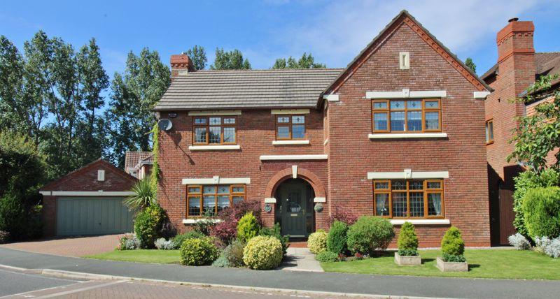 Abington Drive, Southport 4 bed detached house - £395,000
