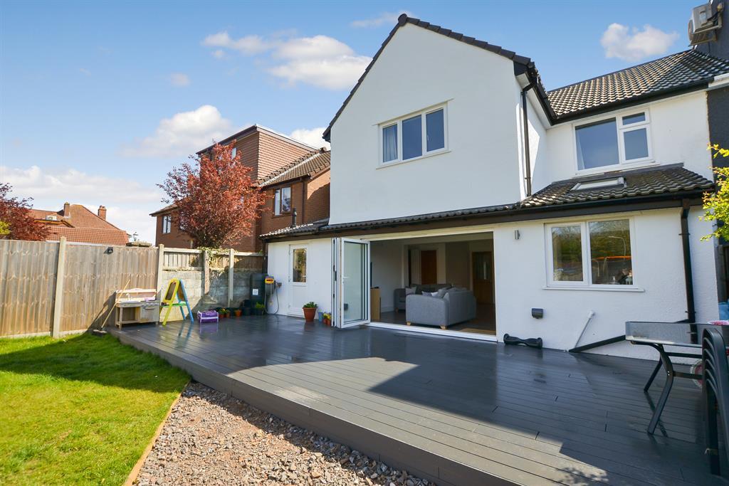 Bishopsworth Road, Bristol, BS13 7LJ 5 bed semi-detached house - £500,000