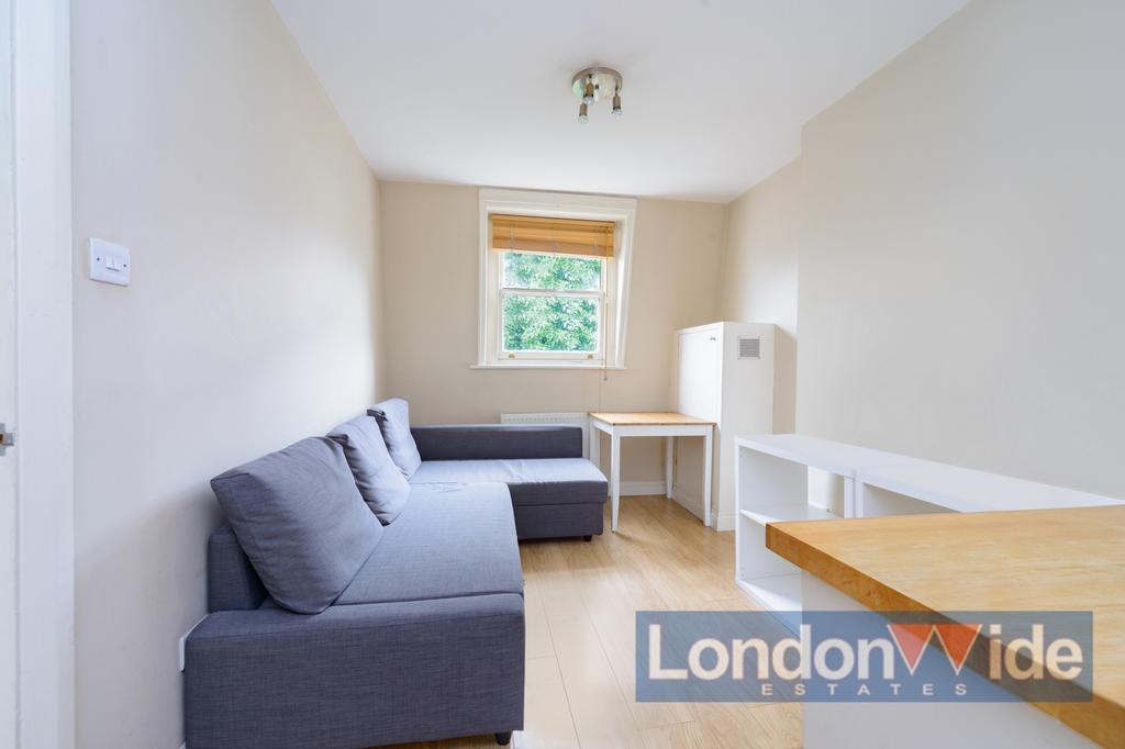 Sutherland Avenue, W9, W9 1 bed flat - £1,595 pcm (£368 pw)