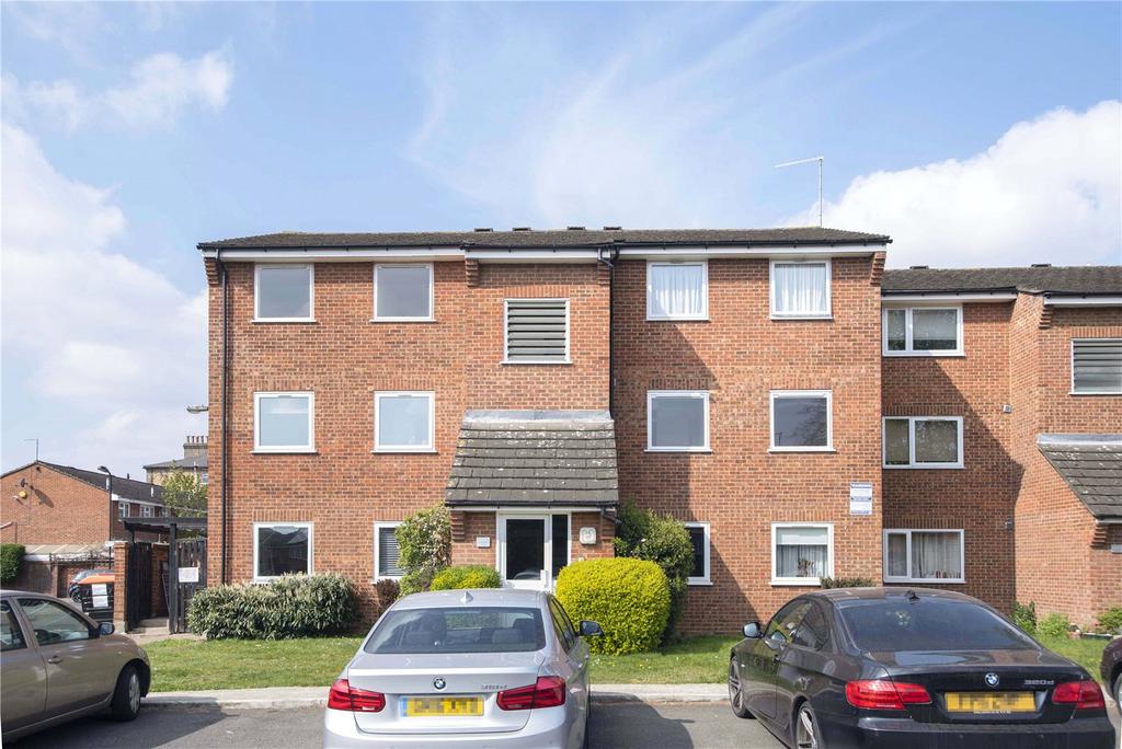 Park Close, London, E9 2 bed apartment - £325,000