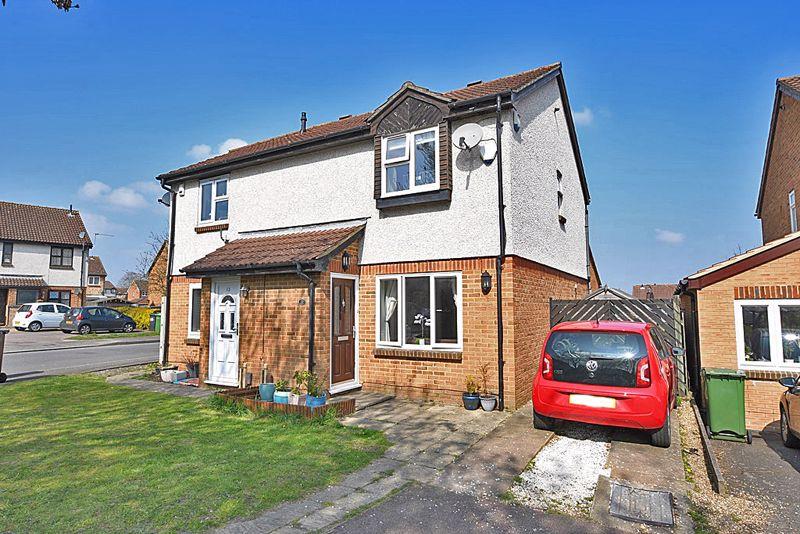 Gorham Drive, Downswood, Maidstone ME15 3 bed semi-detached house - £ ...