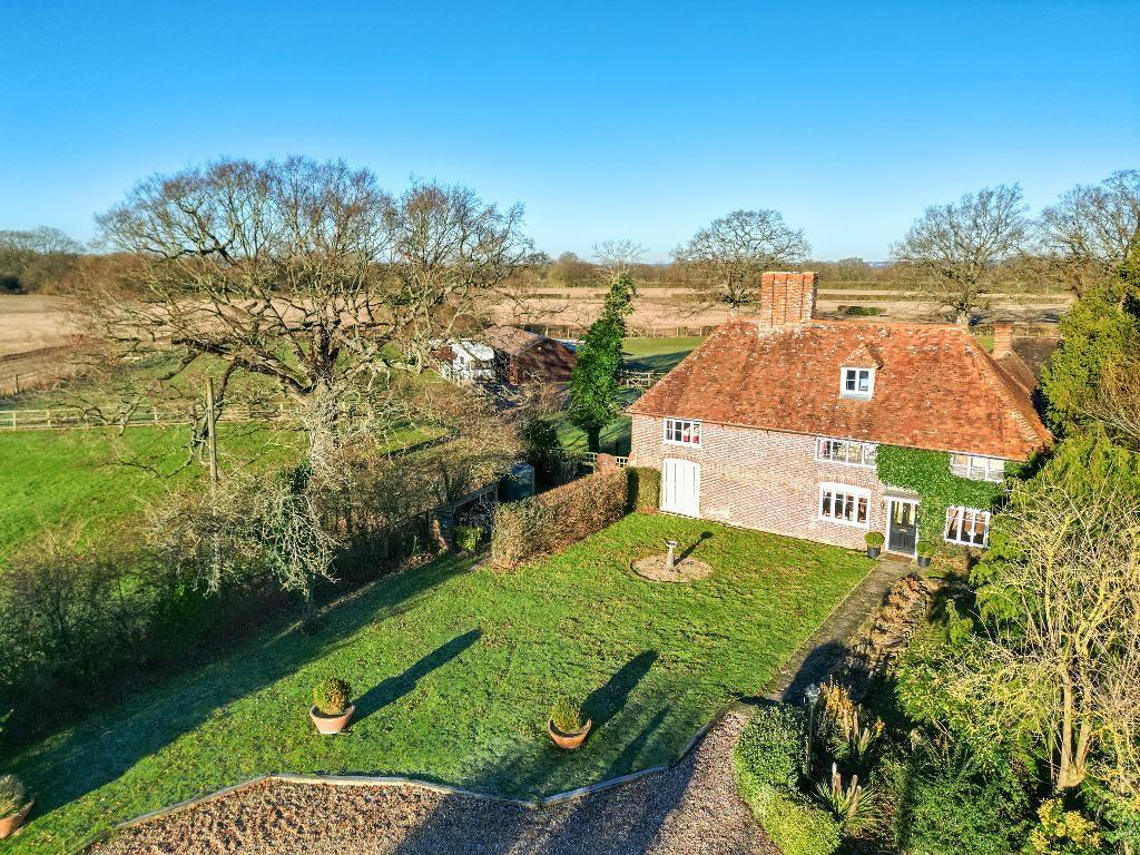 Bell Lane, Smarden, Kent, TN27 8PW 5 bed detached house for sale - £ ...