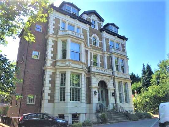 4 Aigburth Drive, Liverpool L17 2 bed apartment - £950 pcm (£219 pw)