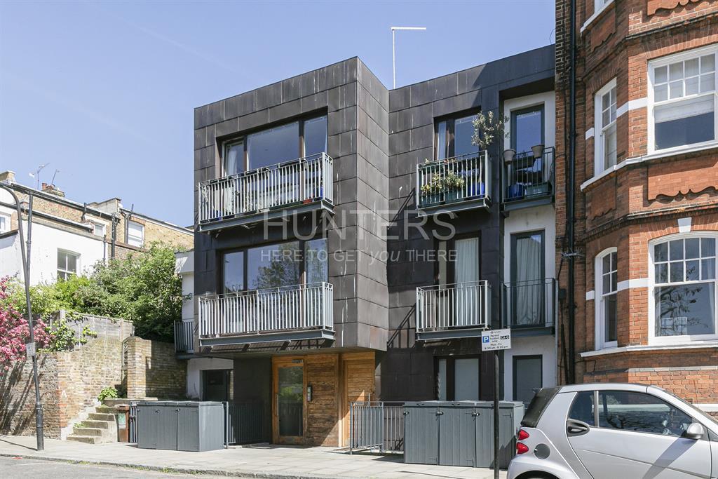 Smyrna Road, London, NW6 2 bed flat - £675,000