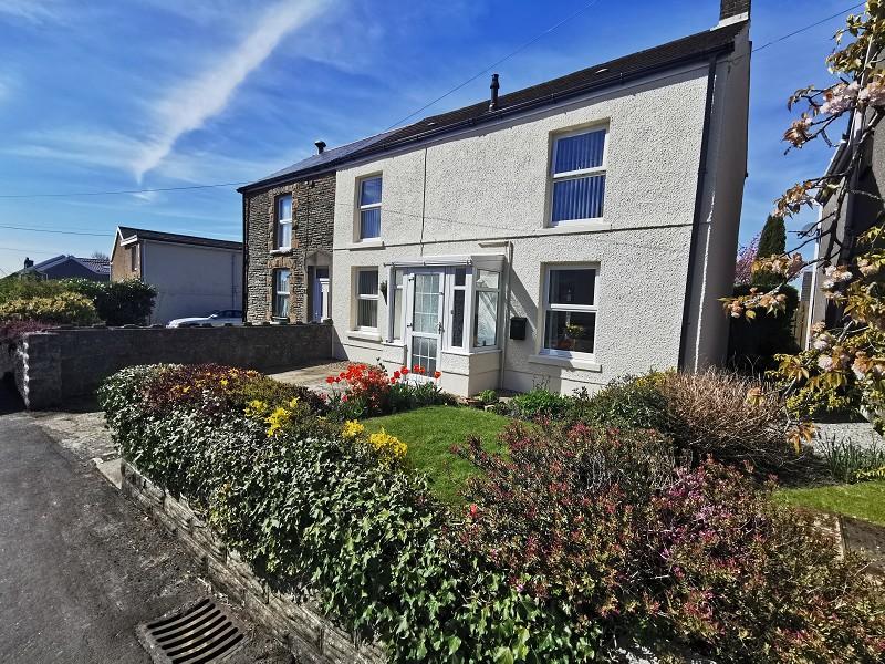 Plas Road, Rhos, Pontardawe, Neath... 3 bed semi-detached house - £195,000