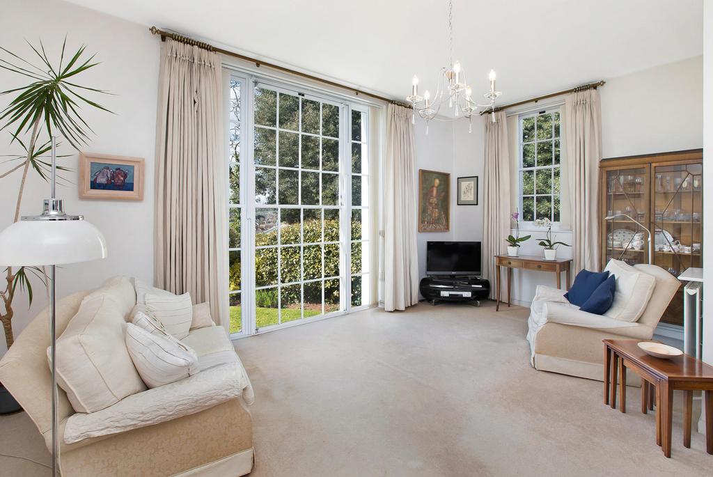 Riverside Court, Colleton Crescent, Exeter, Devon, EX2 2 bed apartment ...