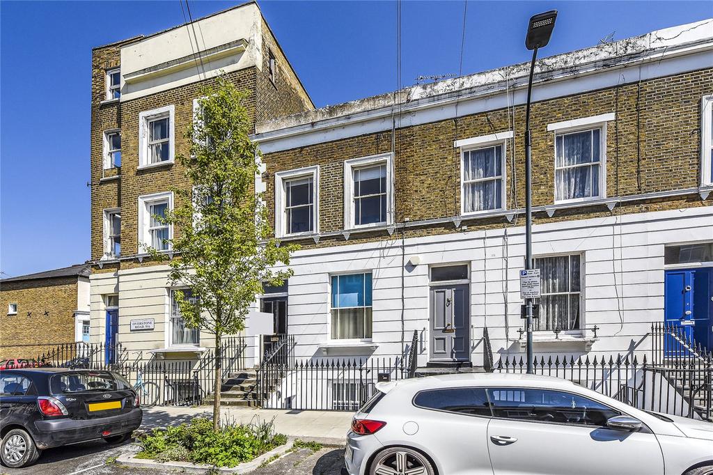 Overstone Road, London, W6 2 bed apartment - £700,000