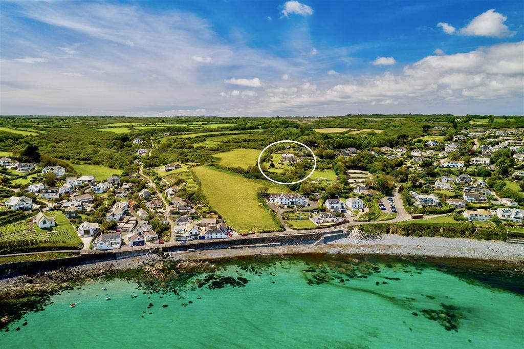 Coverack 6 bed detached house - £1,100,000