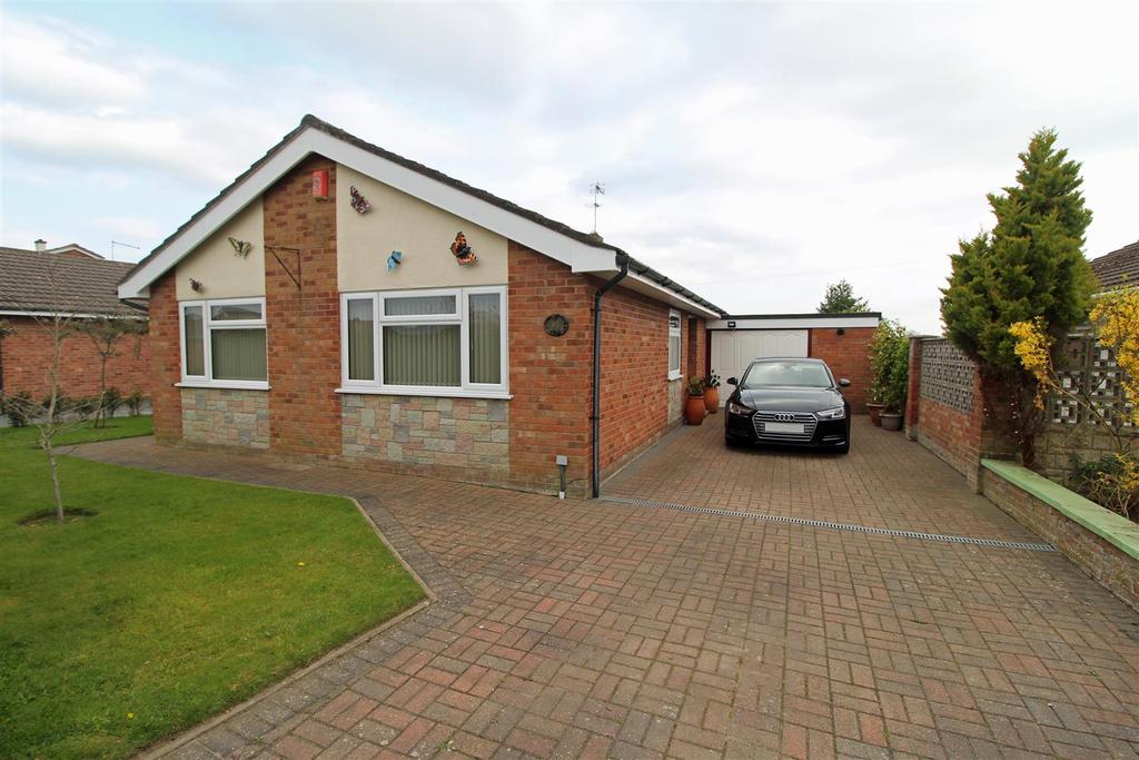 Pyms Road, Wem 3 bed detached bungalow - £285,000