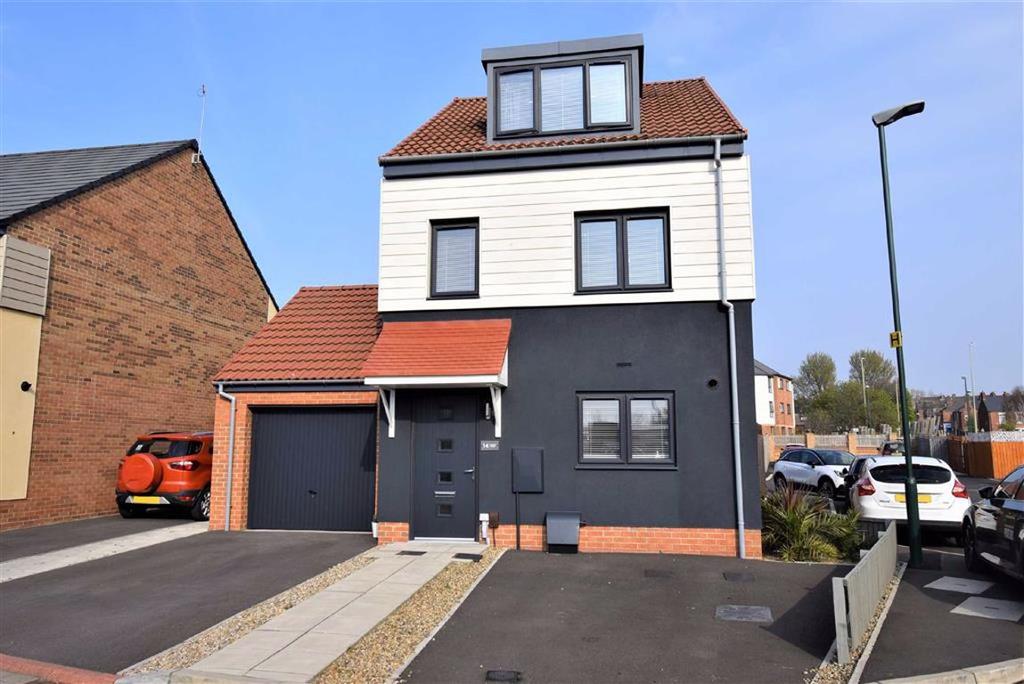 Harvey Close, South Shields 3 bed detached house - £229,000