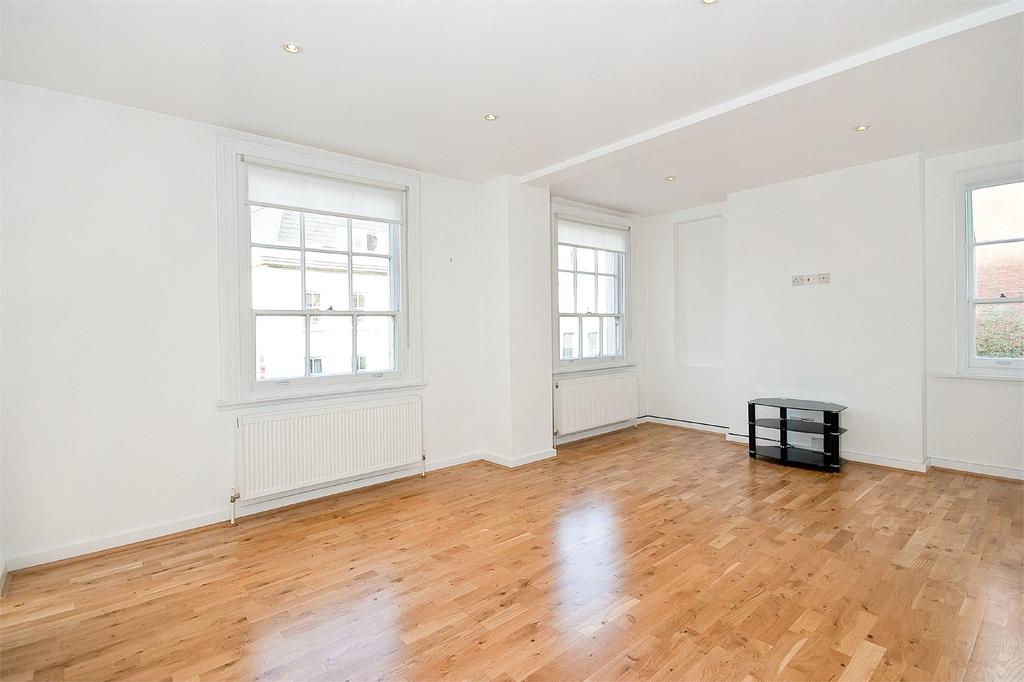 Great Russell Street, WC1B 2 bed apartment - £2,249 pcm (£519 pw)