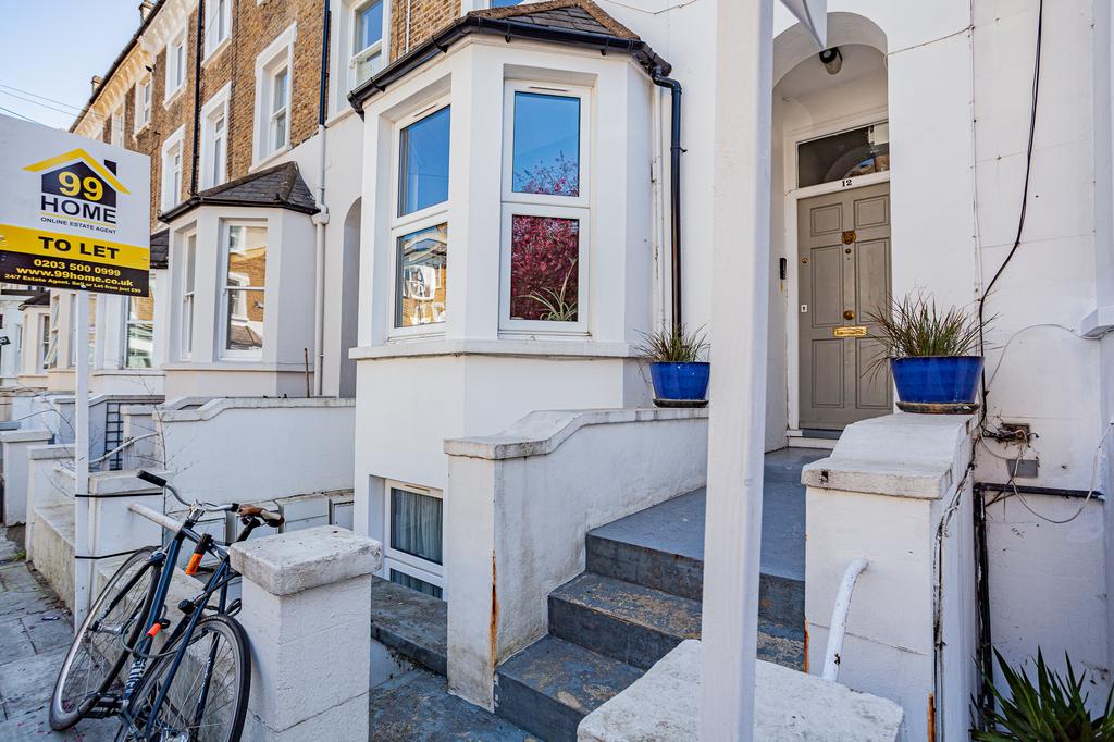 Maude Road Unit 1, London, SE5 2 bed flat - £1,450 pcm (£335 pw)
