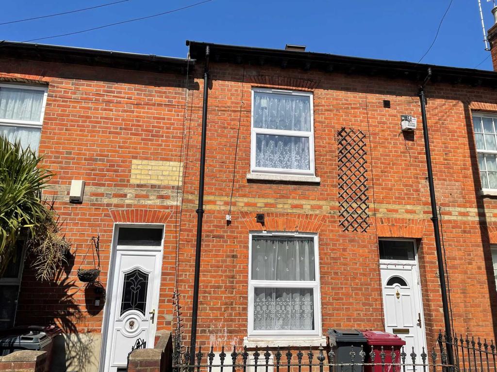 Upper Crown Street, Reading 1 bed in a house share - £650 pcm (£150 pw)