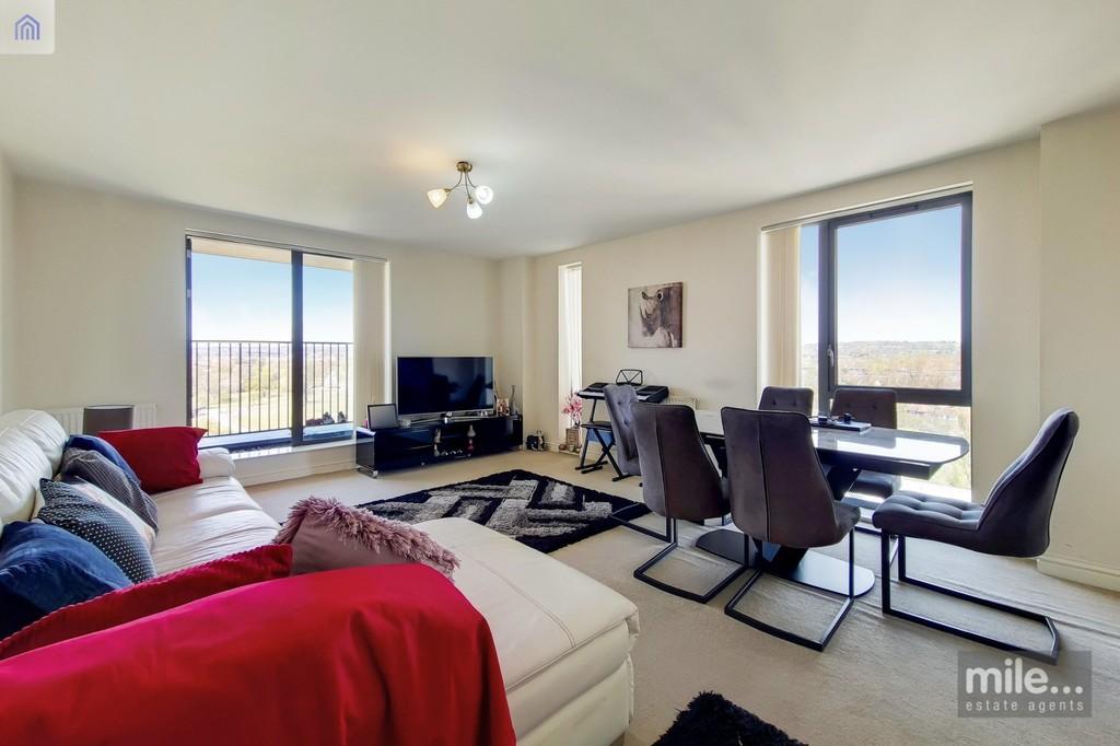The Pulse, Colindale, London NW9 3 bed apartment - £2,500 pcm (£577 pw)