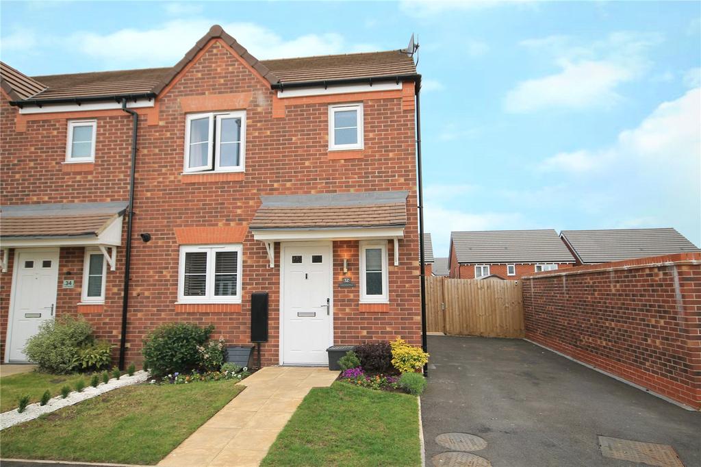 Lloyd Jones Road, Haslington, Crewe, CW1 3 bed semi-detached house - £ ...