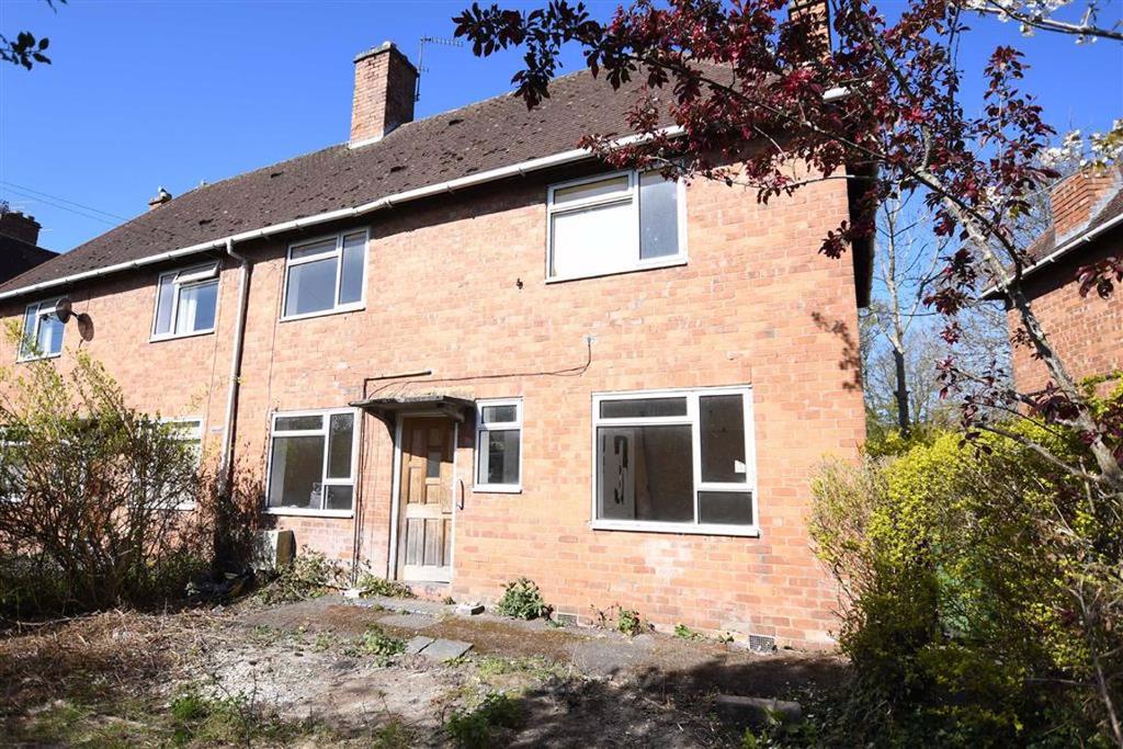 Tachbrook Road Leamington Spa 3 Bed Semi Detached House £225 000
