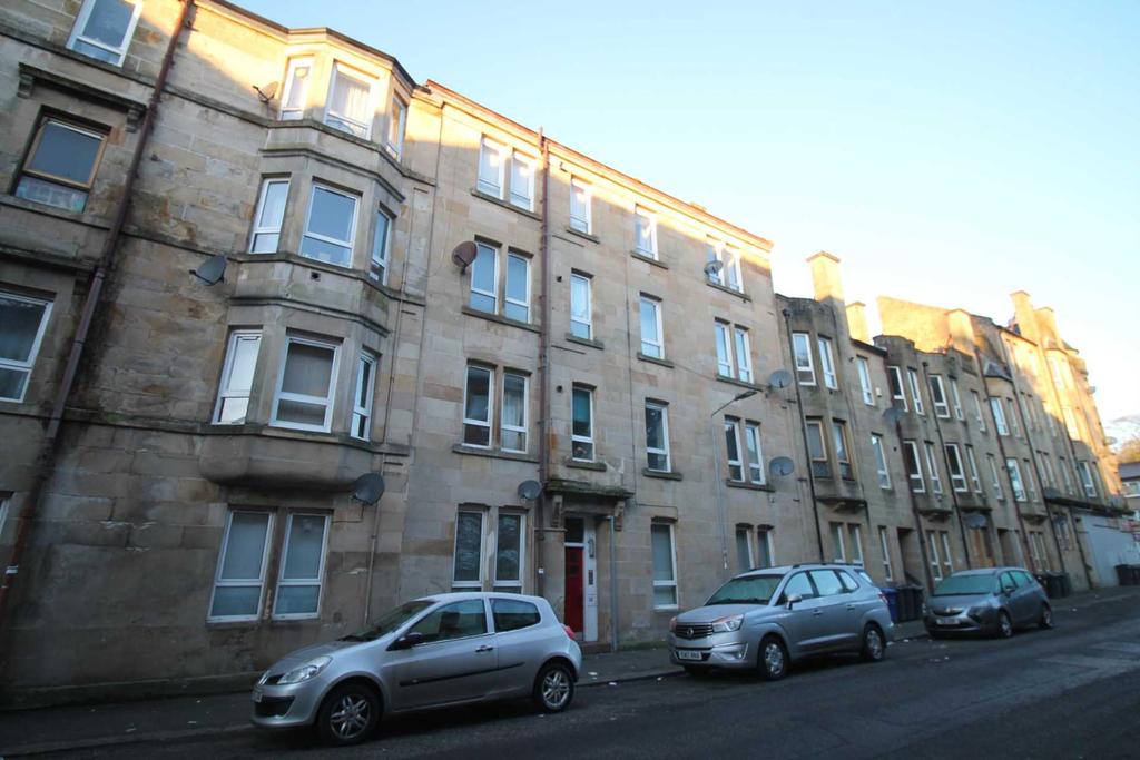 Ferguslie Walk, Paisley, PA1 2RG 2 bed flat - £450 pcm (£104 pw)