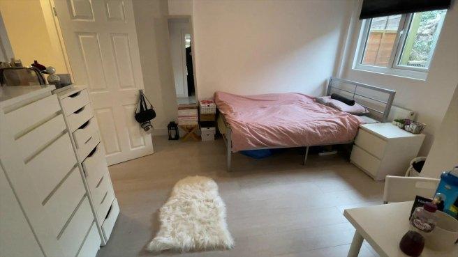 Adelphi Road 5 bed house share - £3,125 pcm (£721 pw)