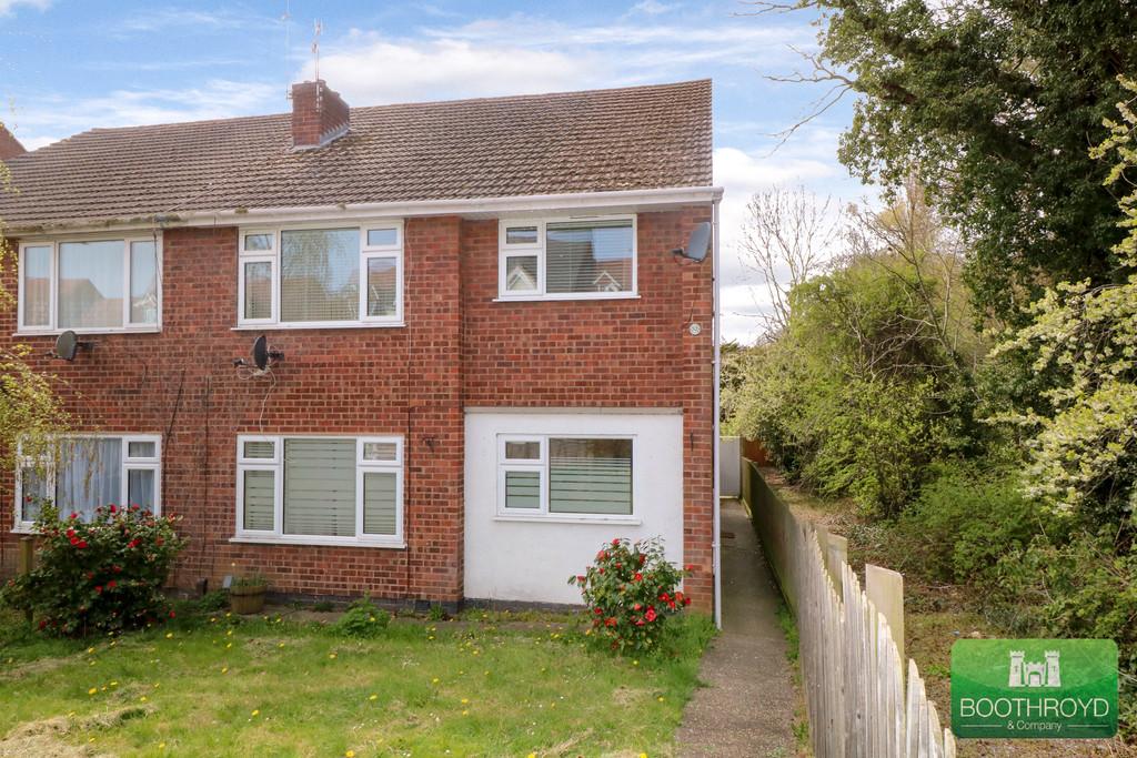 Common Lane, Kenilworth 2 bed apartment - £199,950