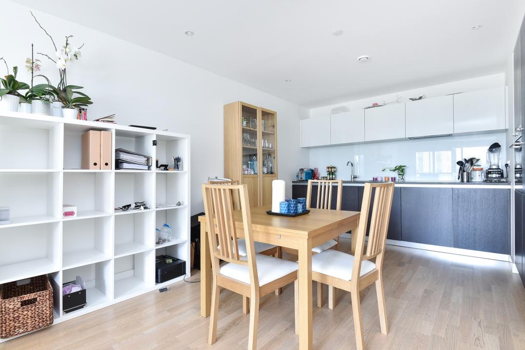 Hyperion Tower, London TW8 1 bed flat - £1,585 pcm (£366 pw)