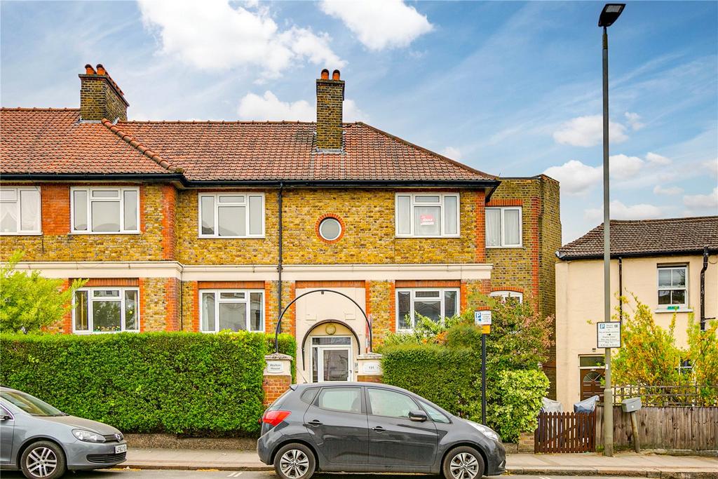 Walton House, 131 Merton Road, London 2 bed flat - £1,500 pcm (£346 pw)