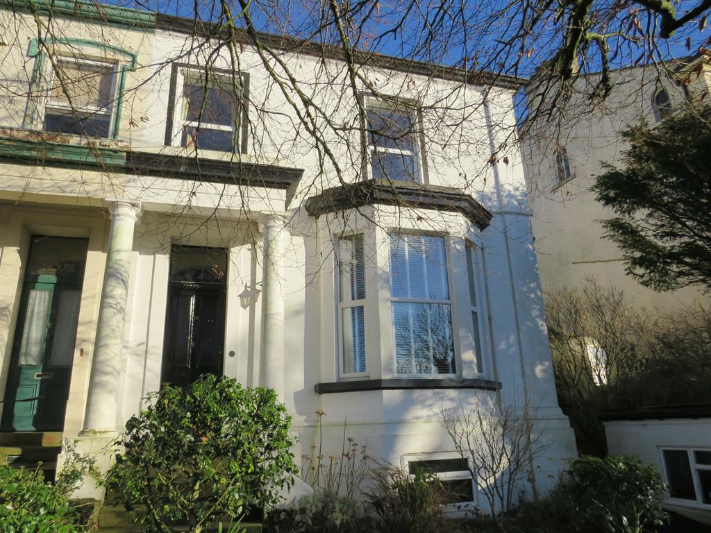 Inkerman Terrace, Whitehaven, CA28 7TY 5 bed semi-detached house - £275,000