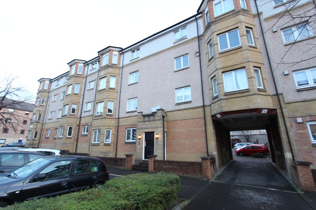 Easter Dalry Drive, Dalry, Edinburgh... 2 bed flat - £995 pcm (£230 pw)