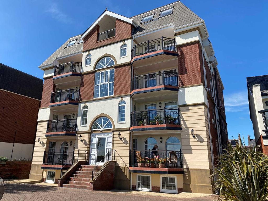East Beach, Lytham 2 bed apartment - £449,950