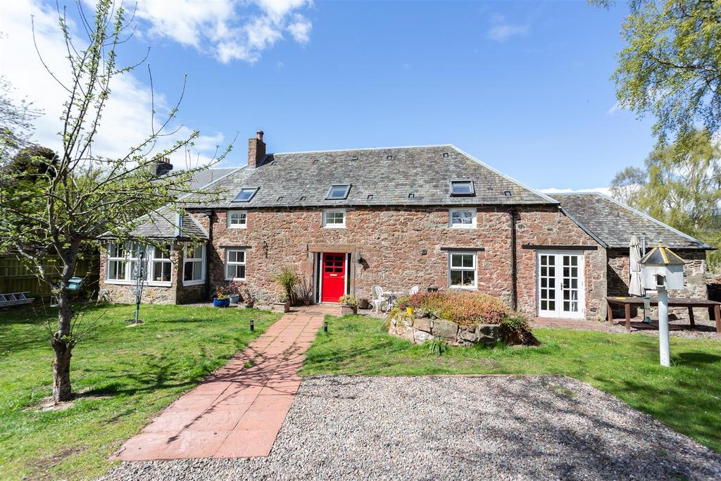 St Madoes, Perthshire 4 bed terraced house - £308,000