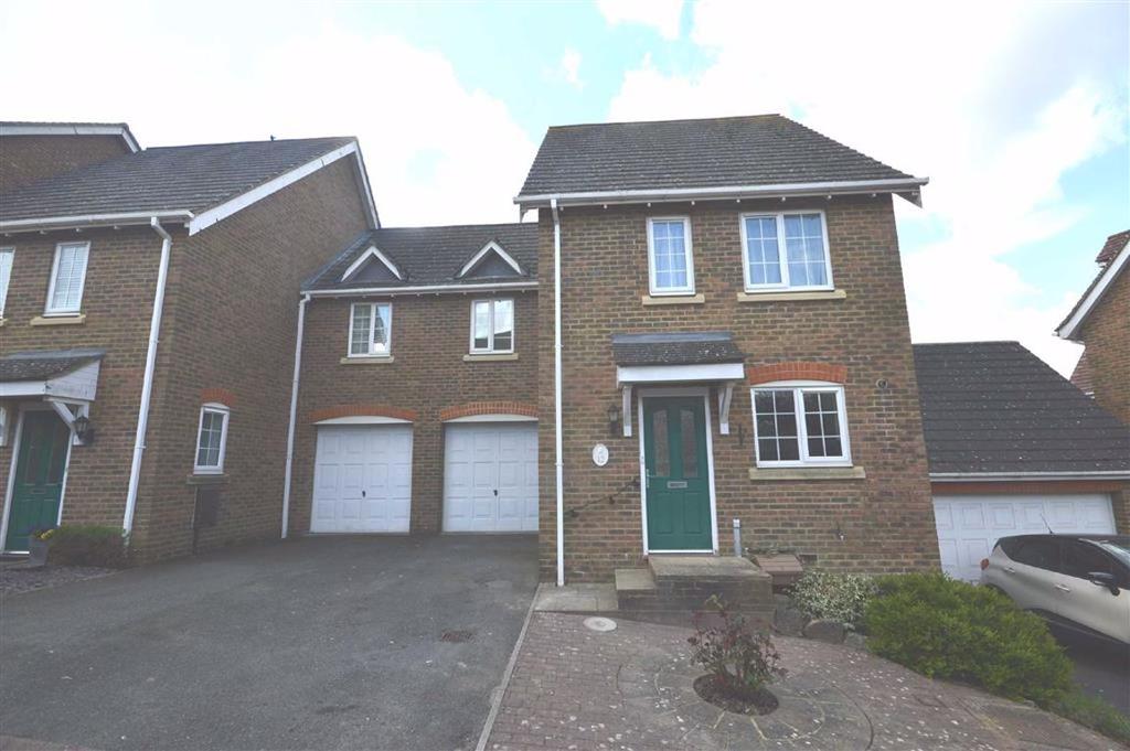High Ridge, Ashford 3 bed link detached house - £1,100 pcm (£254 pw)