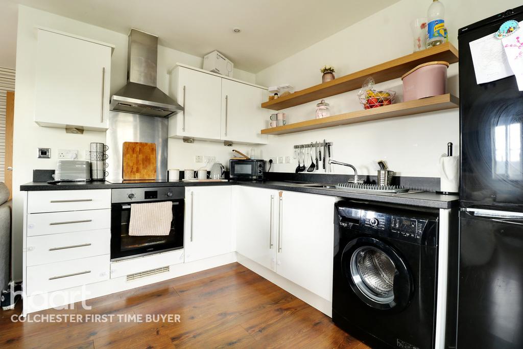 Duoro Mews, Colchester 2 bed flat - £150,000