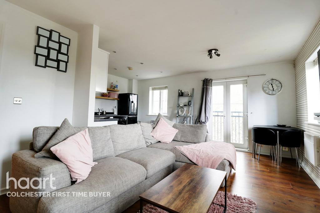 Duoro Mews, Colchester 2 bed flat - £150,000