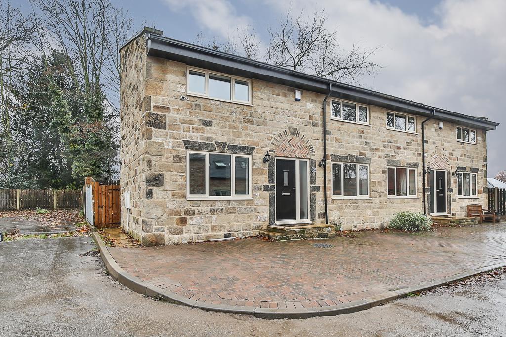 Thurnscoe Hall Mews, Thurnscoe 2 bed cottage - £169,950
