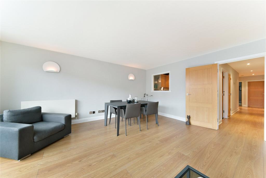 Benbow House, New Globe Walk, London... 2 bed apartment - £2,650 pcm (£ ...