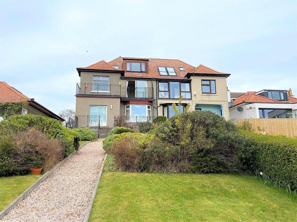 25a The Glebe, Aberdour, Fife, KY3 0UN 4 bed maisonette - £280,000