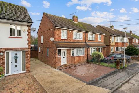 Houses for sale in Iver | OnTheMarket