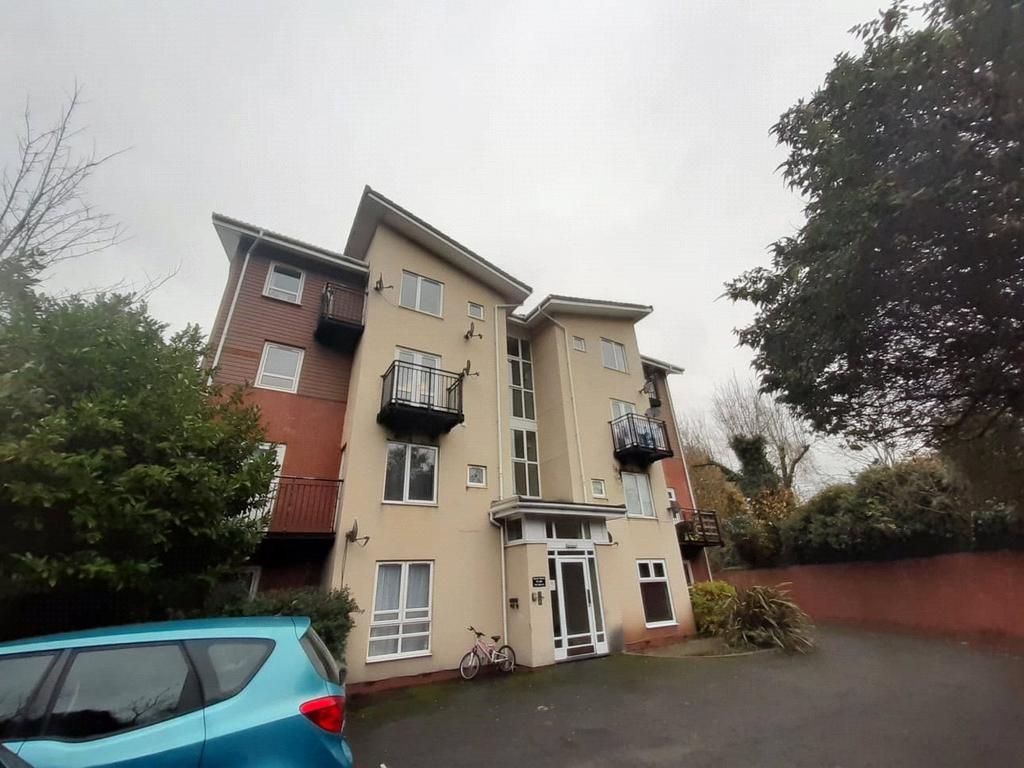 Russell House, Sandy Lane, Radford, CV1 2 bed apartment - £675 pcm (£ ...