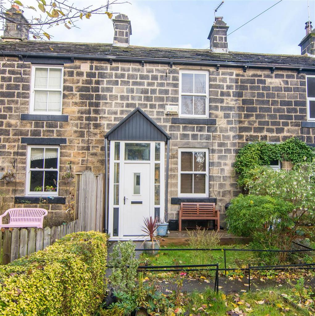 New Road Side, Horsforth 2 bed terraced house - £200,000