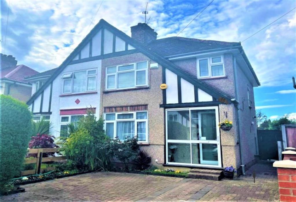 Weald Lane, Harrow Weald, Middlesex... 3 bed semi-detached house - £490,000