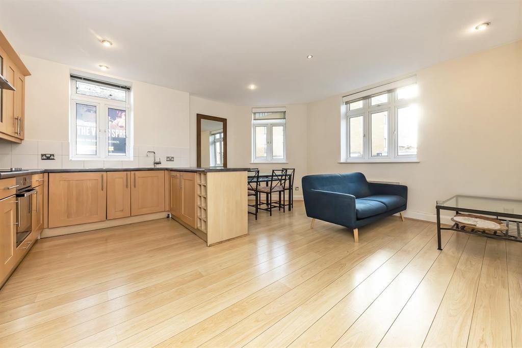 North End Road, SW6 2 bed apartment - £499,000